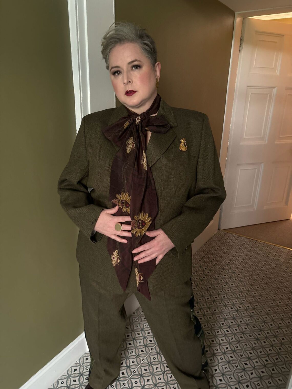 Meet the stylist behind Siobhán McSweeney's epic looks on The Traitors ...